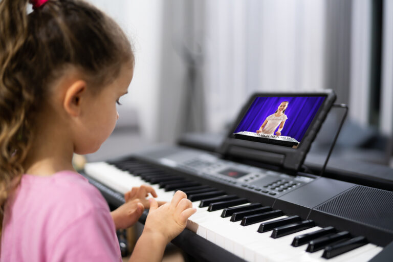 Understanding the Structure of Virtual Lessons for Music Students ...