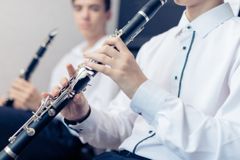 4 Reasons to Stick with the Clarinet - Lessons In Your Home
