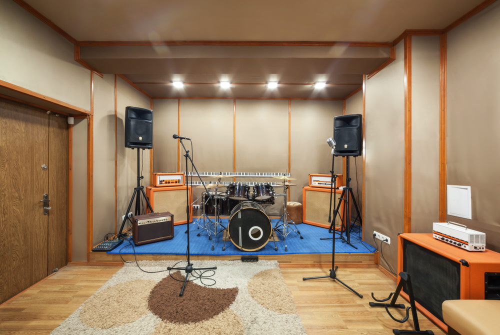 4 Tips for Soundproofing a Room in Your Home - Lessons In Your Home